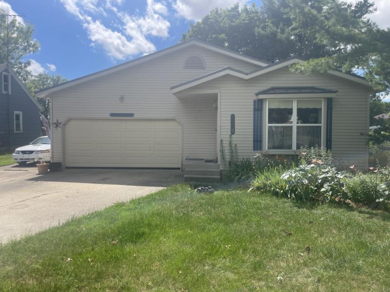 RESIDENTIAL LISTING 038-24-0052